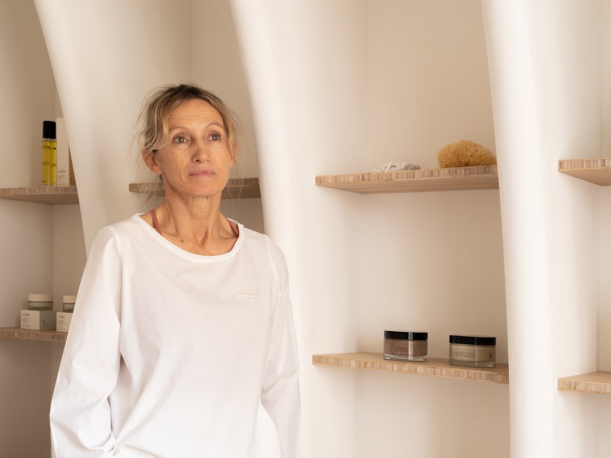 日本の著名なホテルのスパにも導入！フランス発のオーガニックスキンケア「ALAENA（アラエナ）」【渡辺佳子さん連載Vol.255】 | 美的.com